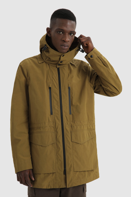 Spring/Summer selection of coats for men | Woolrich